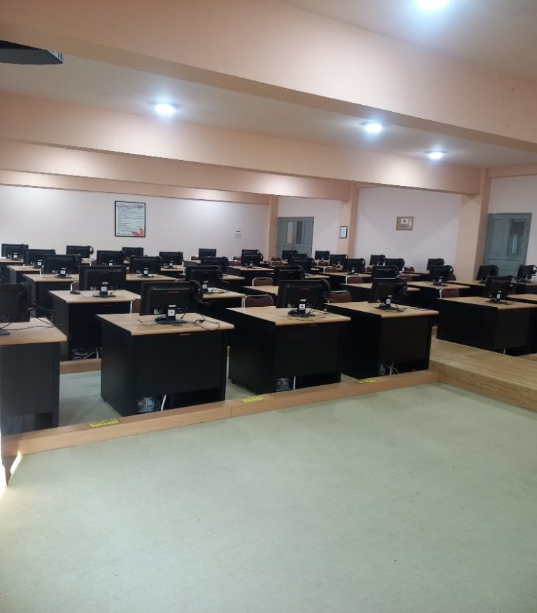 Lab Bahasa – Universitas Darma Persada